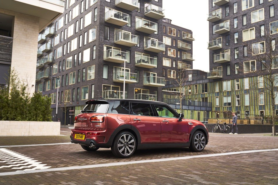 Mini Clubman (F54, facelift 2019) Cooper D 2.0 (150 Hp) Automatic